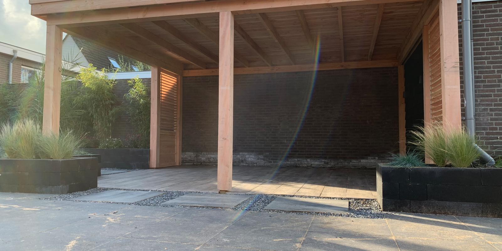 Terrasoverkapping aan huis maken? Inspiratie & opties - Slimster