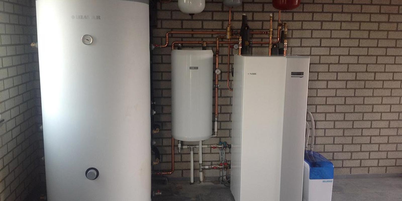 Volledig elektrische warmtepomp installeren? Ontdek kosten - Slimster