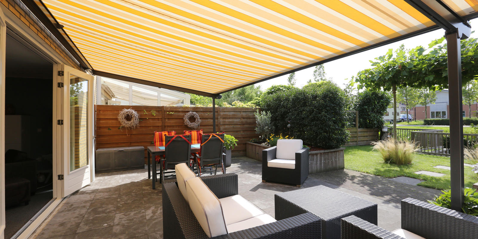 Terrasoverkapping met doek? Inspiratie & opties - Slimster