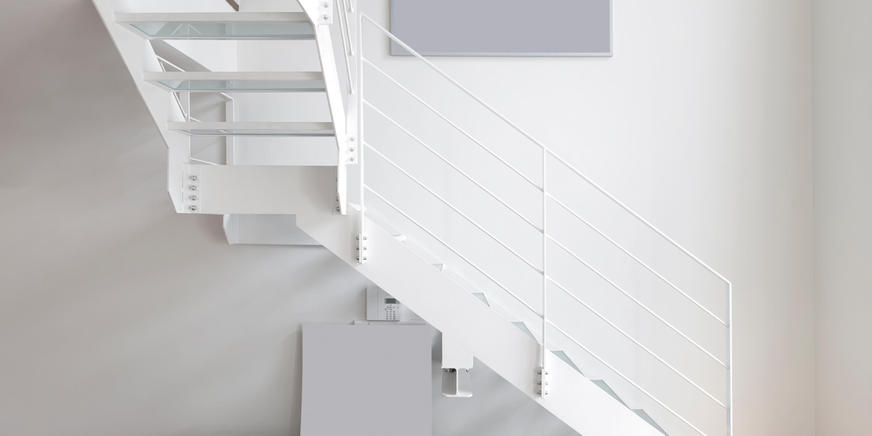 Witte trap? Witte trapbekleding inspiratie - Slimster