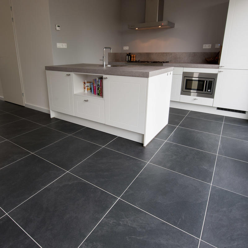 Zwarte vloer voorbeelden | Inspiratie & mogelijkheden | Slimster