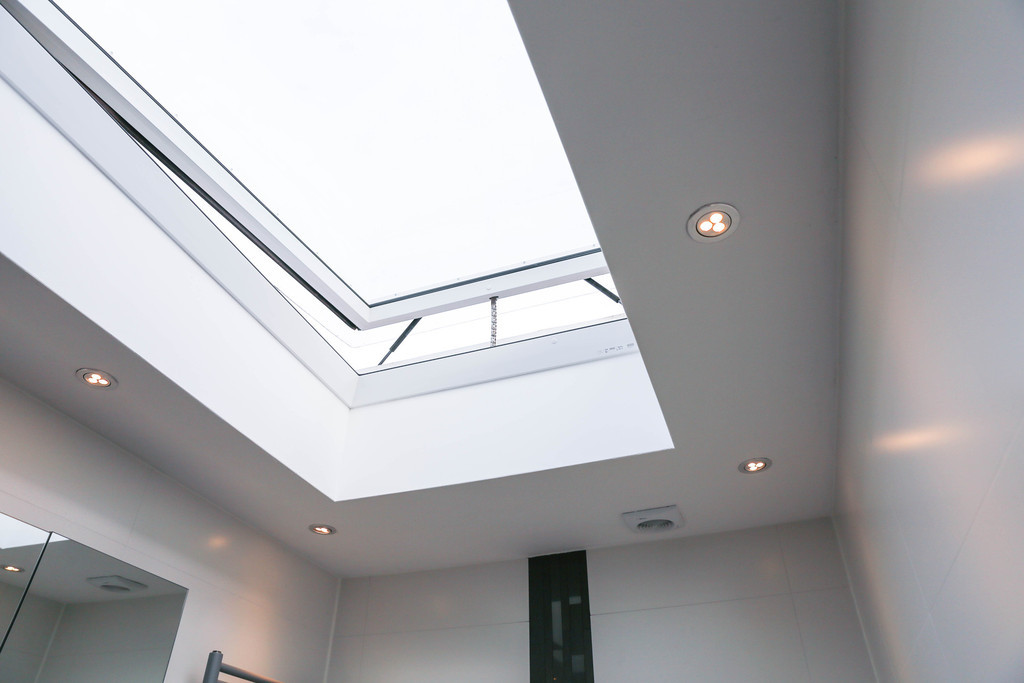 Lichtkoepel voorbeelden? Dakkoepel & platdakraam inspiratie - Slimster