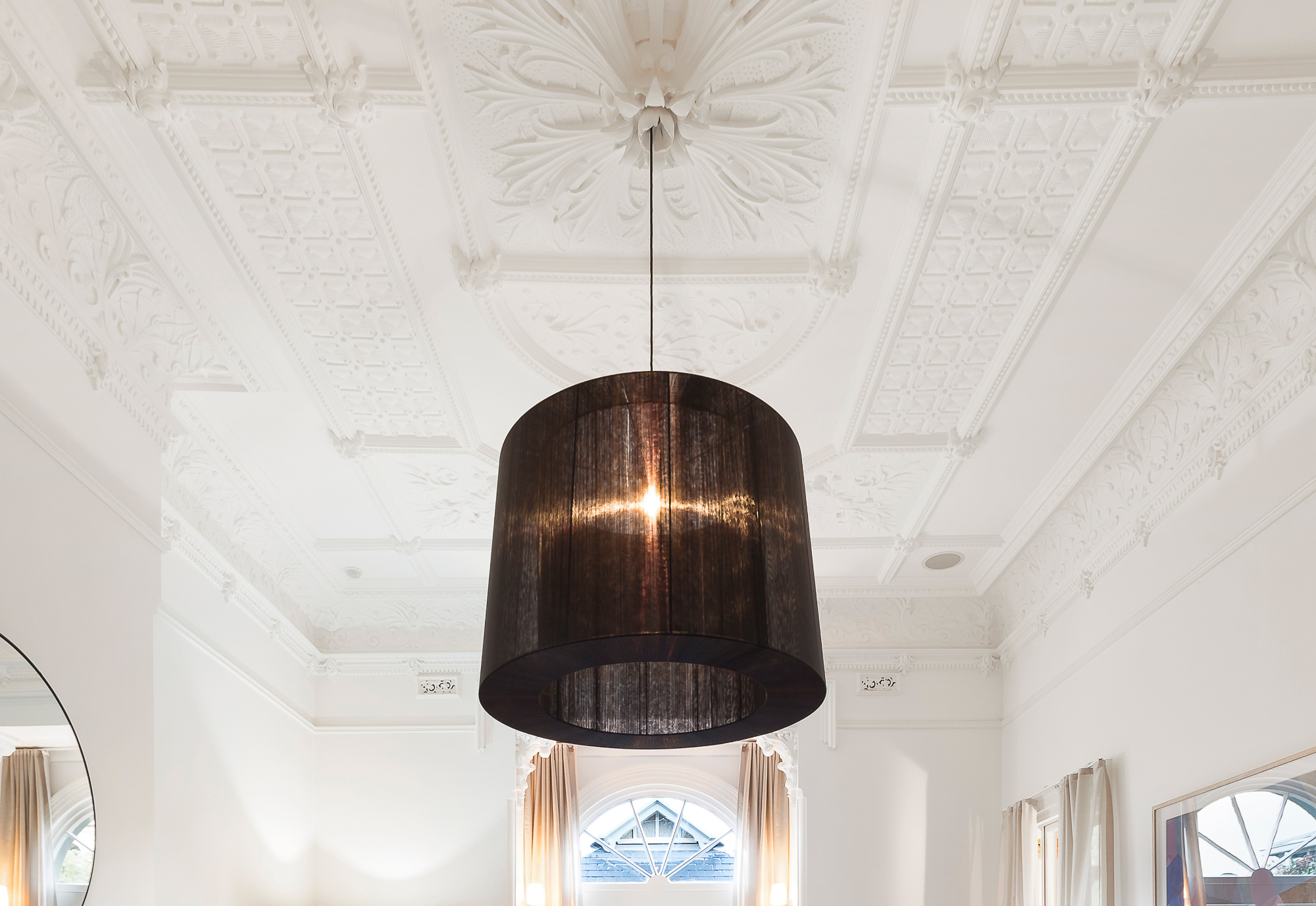 Sierlijsten & ornament plaatsen op muur of plafond - Slimster